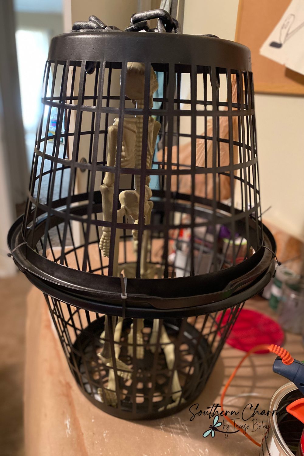 DIY Skeleton Cage For Halloween